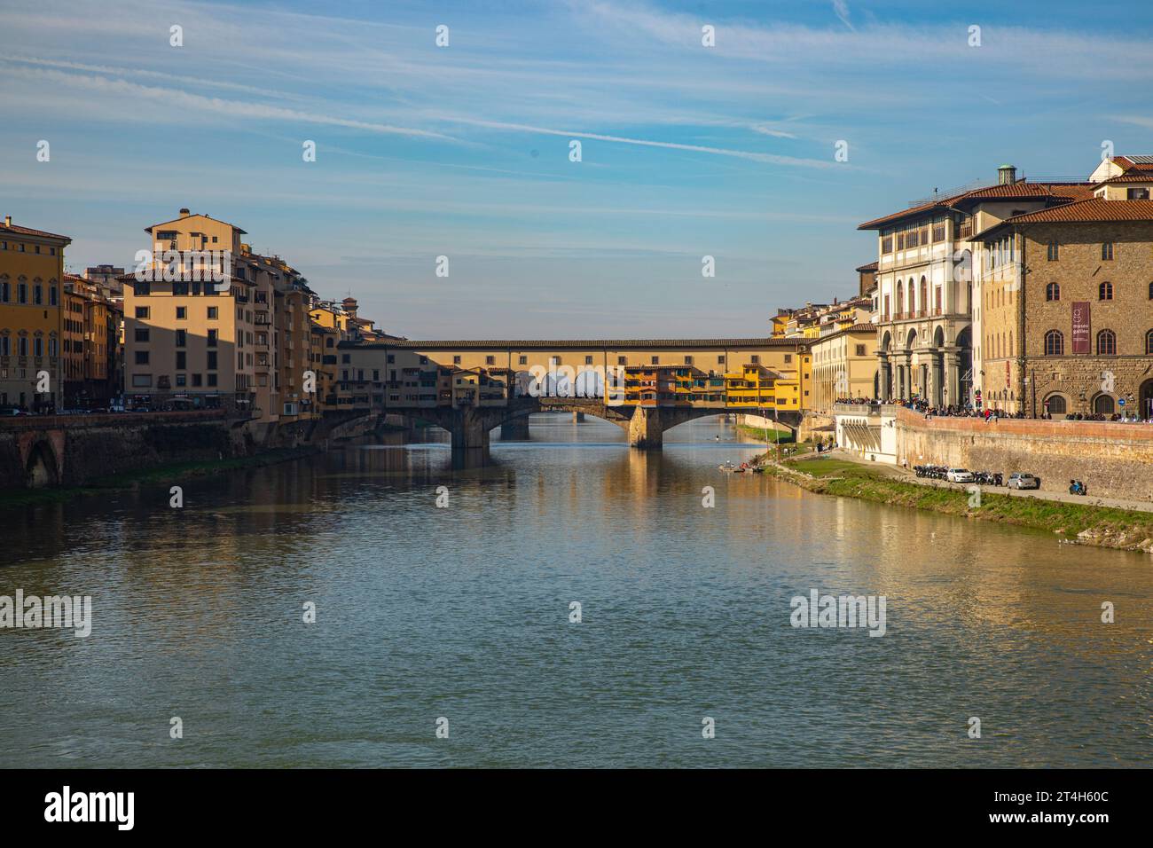 Florence, Italy: Riverside view along the river Arno looking towards ...