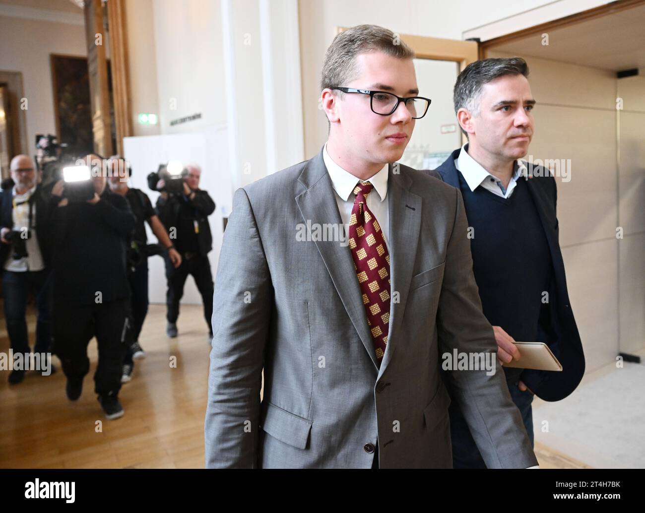 Munich, Germany. 31st Oct, 2023. AfD politician Daniel Halemba (l ...