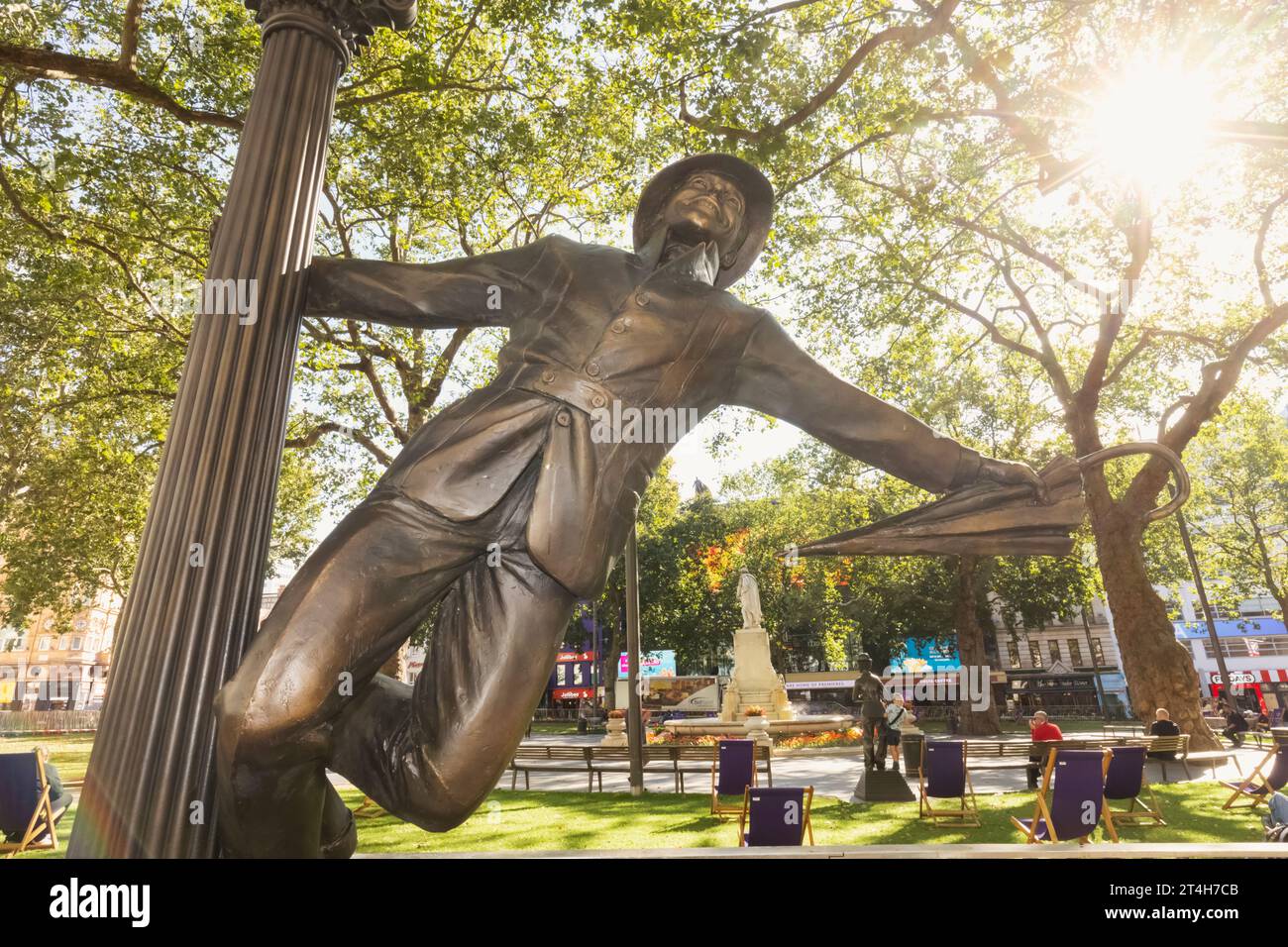 England, London, Leicester Square, Statue of Gene Kelly "Singin in The ...
