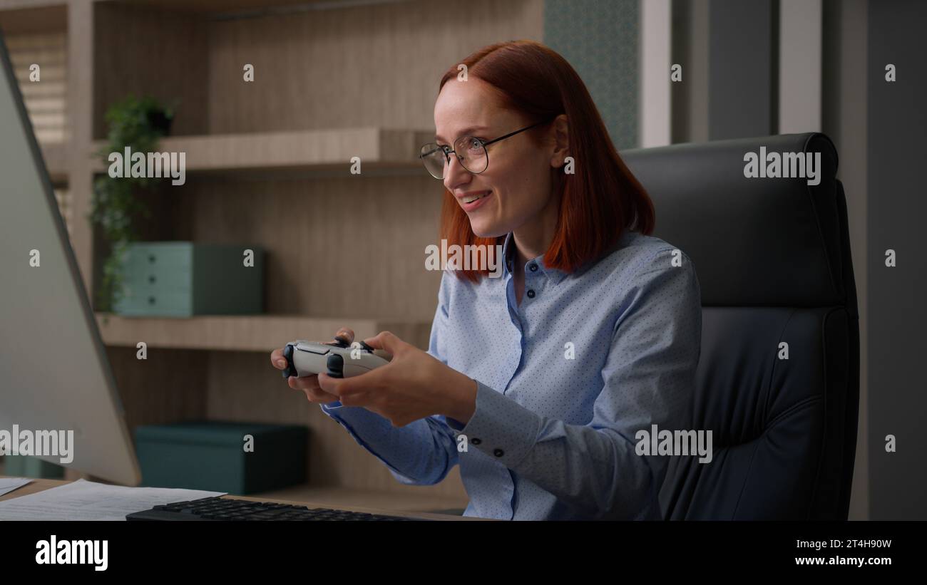 Caucasian business woman office worker at workplace break pause work ...