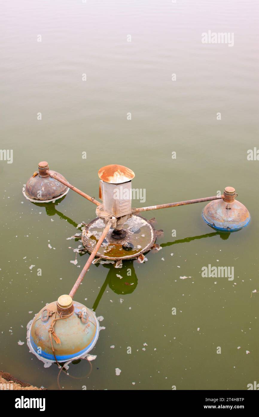 Surface aerator hi-res stock photography and images - Alamy