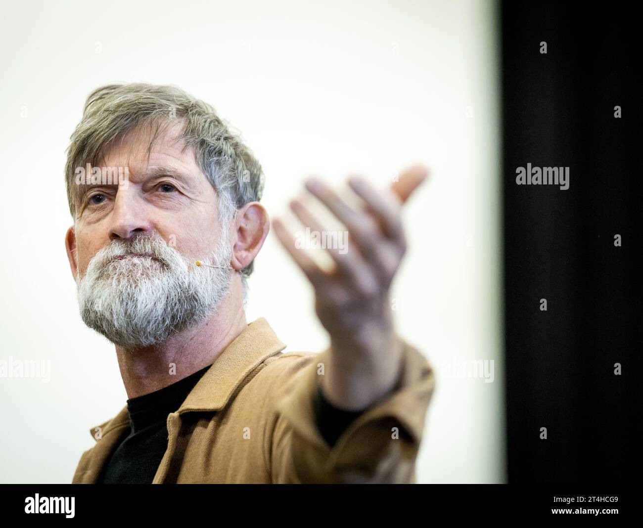 Don quixote face hi-res stock photography and images - Alamy