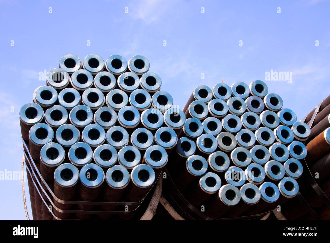 Steel pipe cross section features, closeup of photo Stock Photo - Alamy