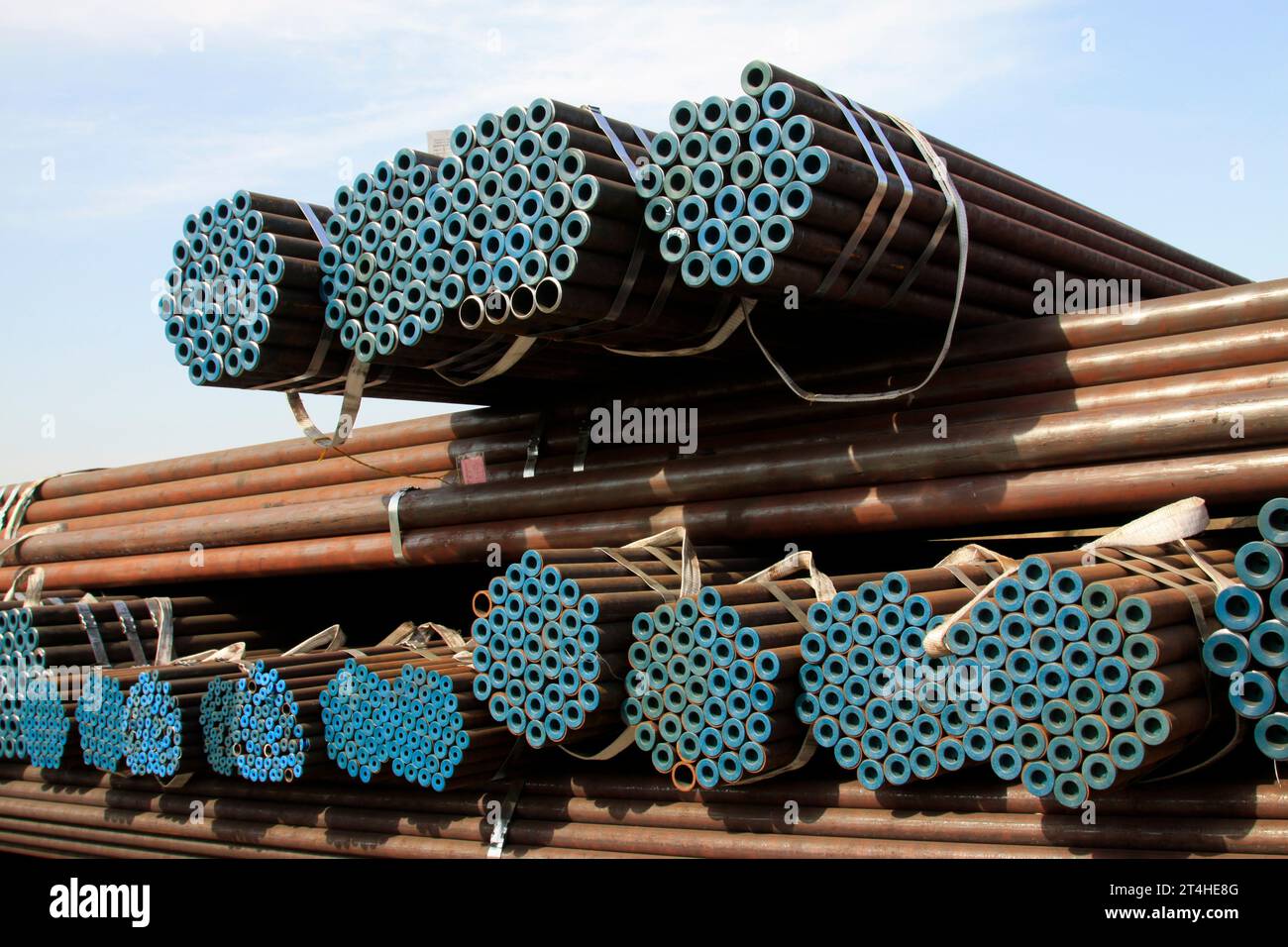 Steel pipe cross section features, closeup of photo Stock Photo - Alamy