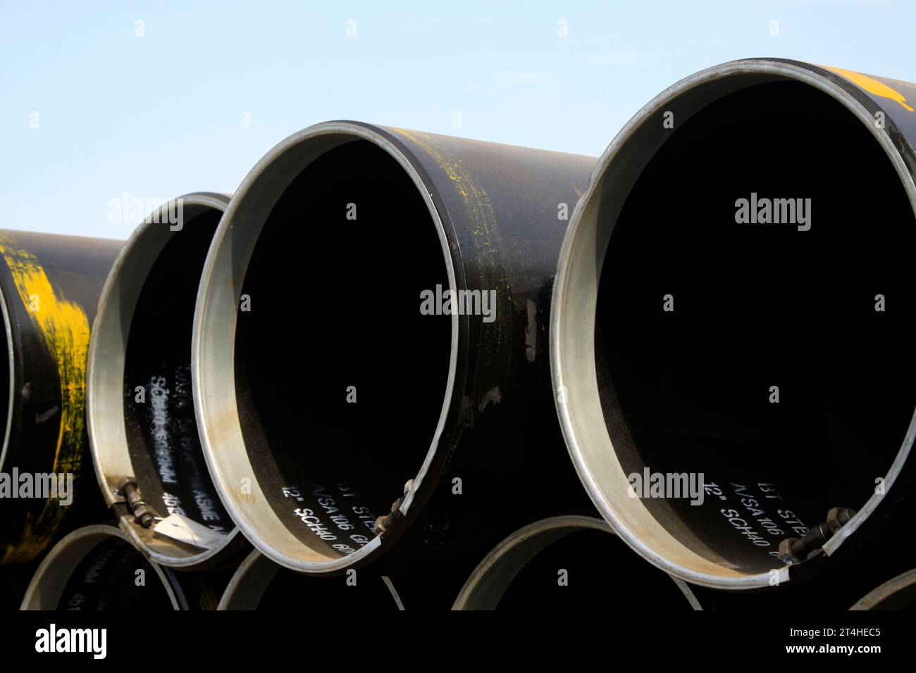 Steel pipe cross section features, closeup of photo Stock Photo - Alamy