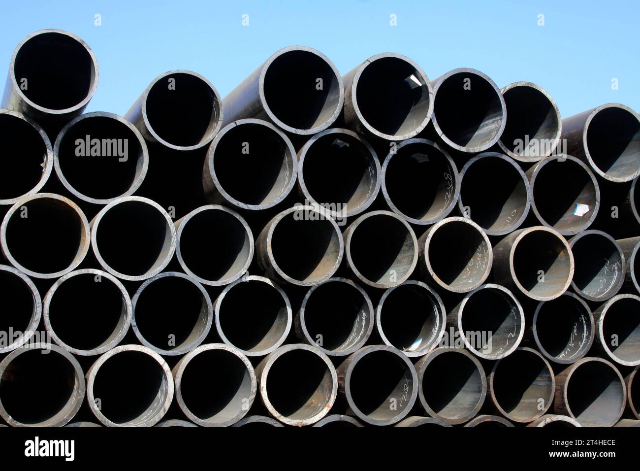 Steel pipe cross section features, closeup of photo Stock Photo - Alamy