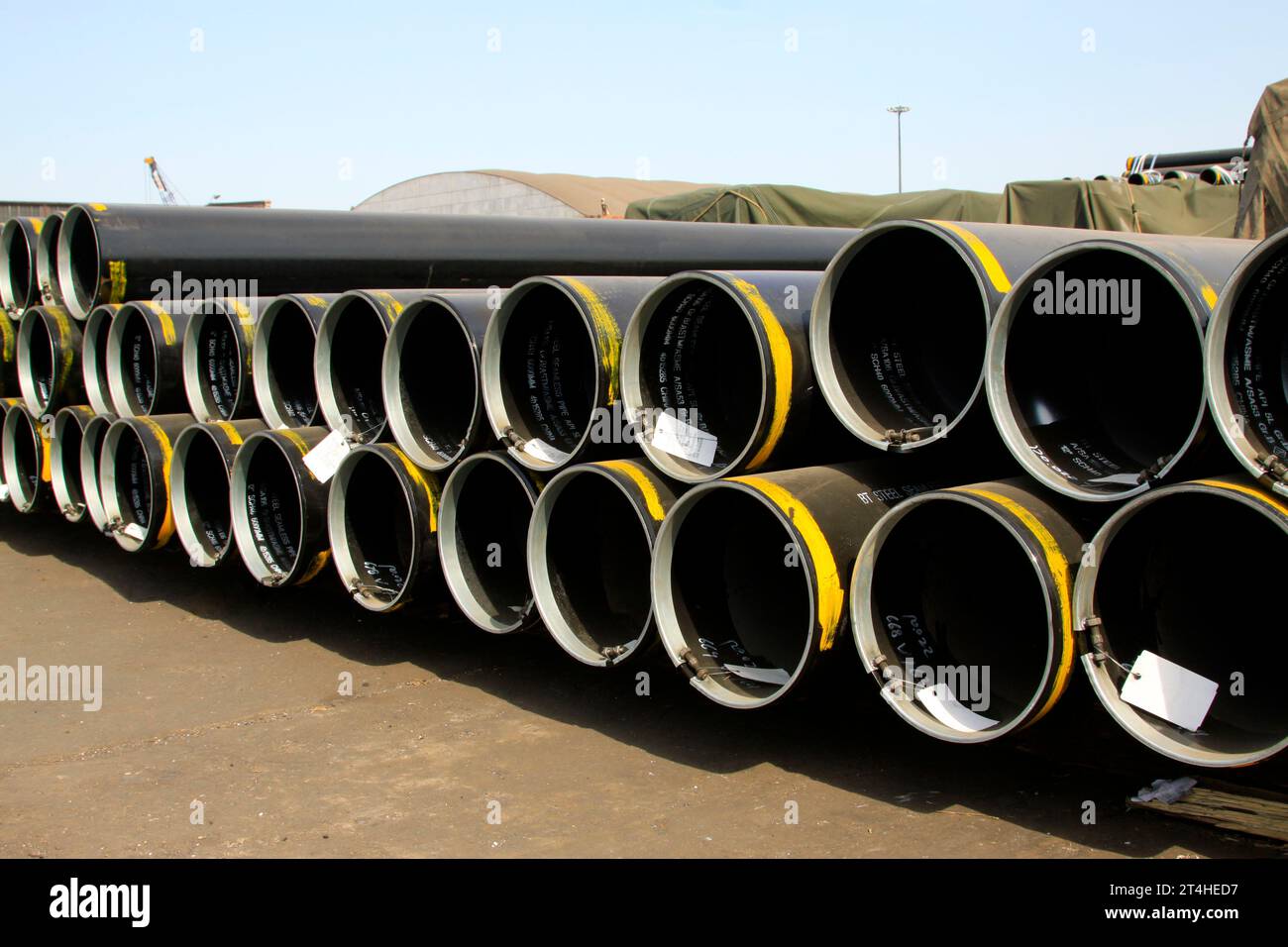 Steel pipe cross section features, closeup of photo Stock Photo - Alamy