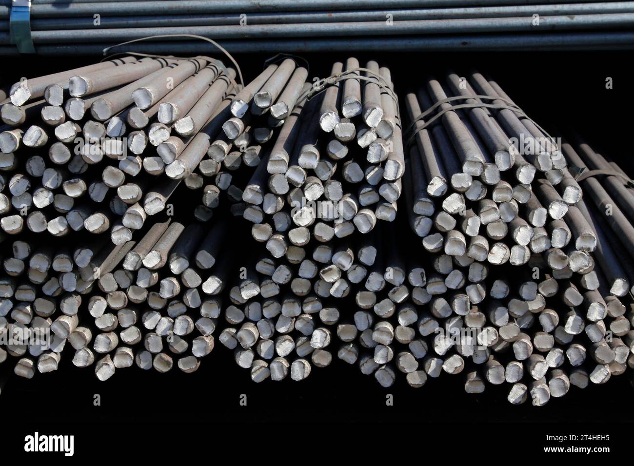 steel bar cross section features, closeup of photo Stock Photo - Alamy