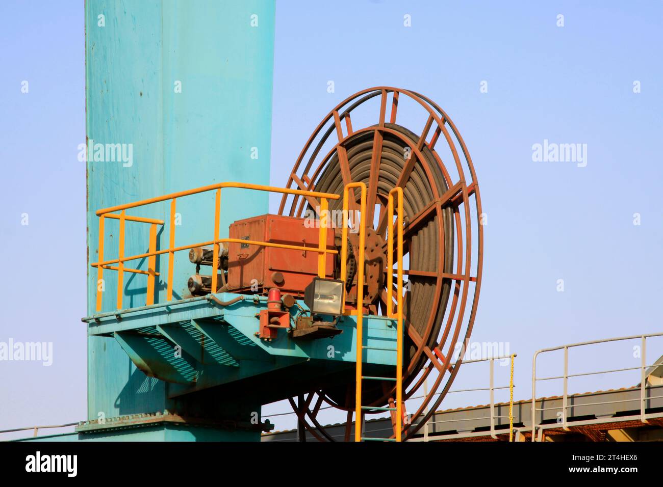 Loading crane parts hi-res stock photography and images - Alamy