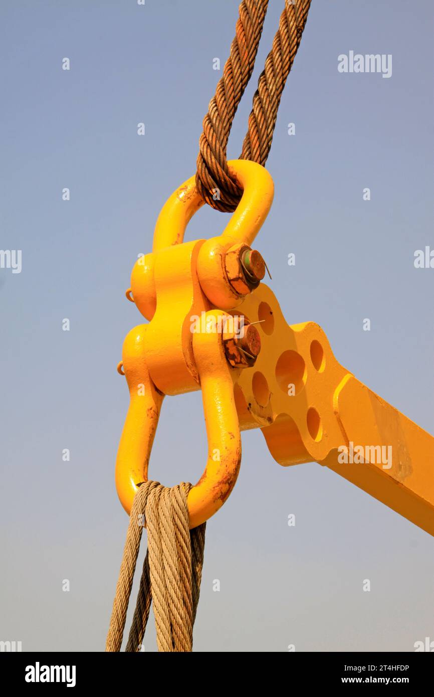 Mechanical fasteners hi-res stock photography and images - Alamy