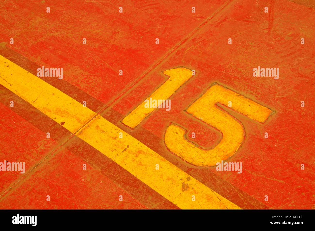 Numbers lines in yellow hi-res stock photography and images - Alamy