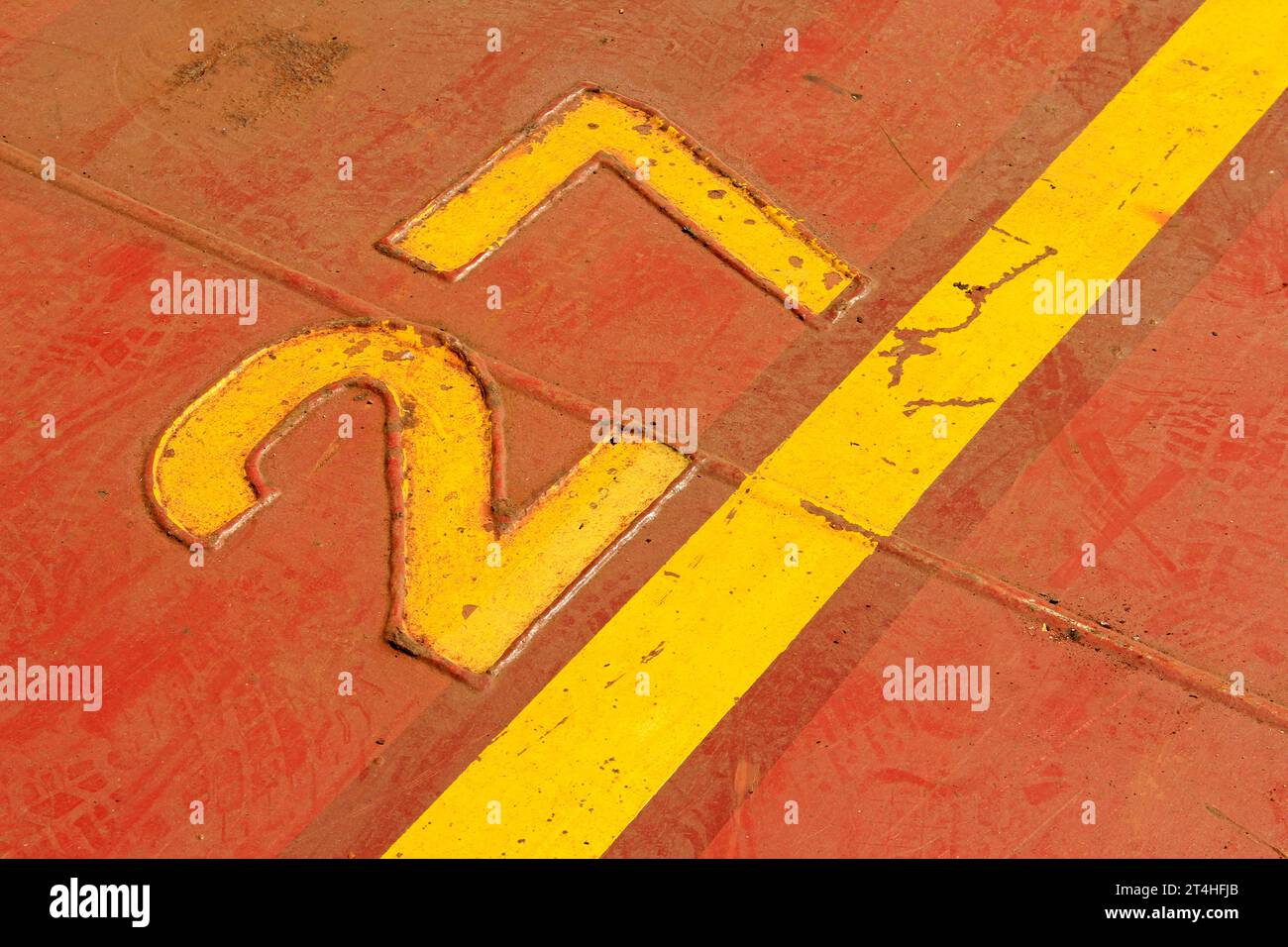 Numbers lines in yellow hi-res stock photography and images - Alamy