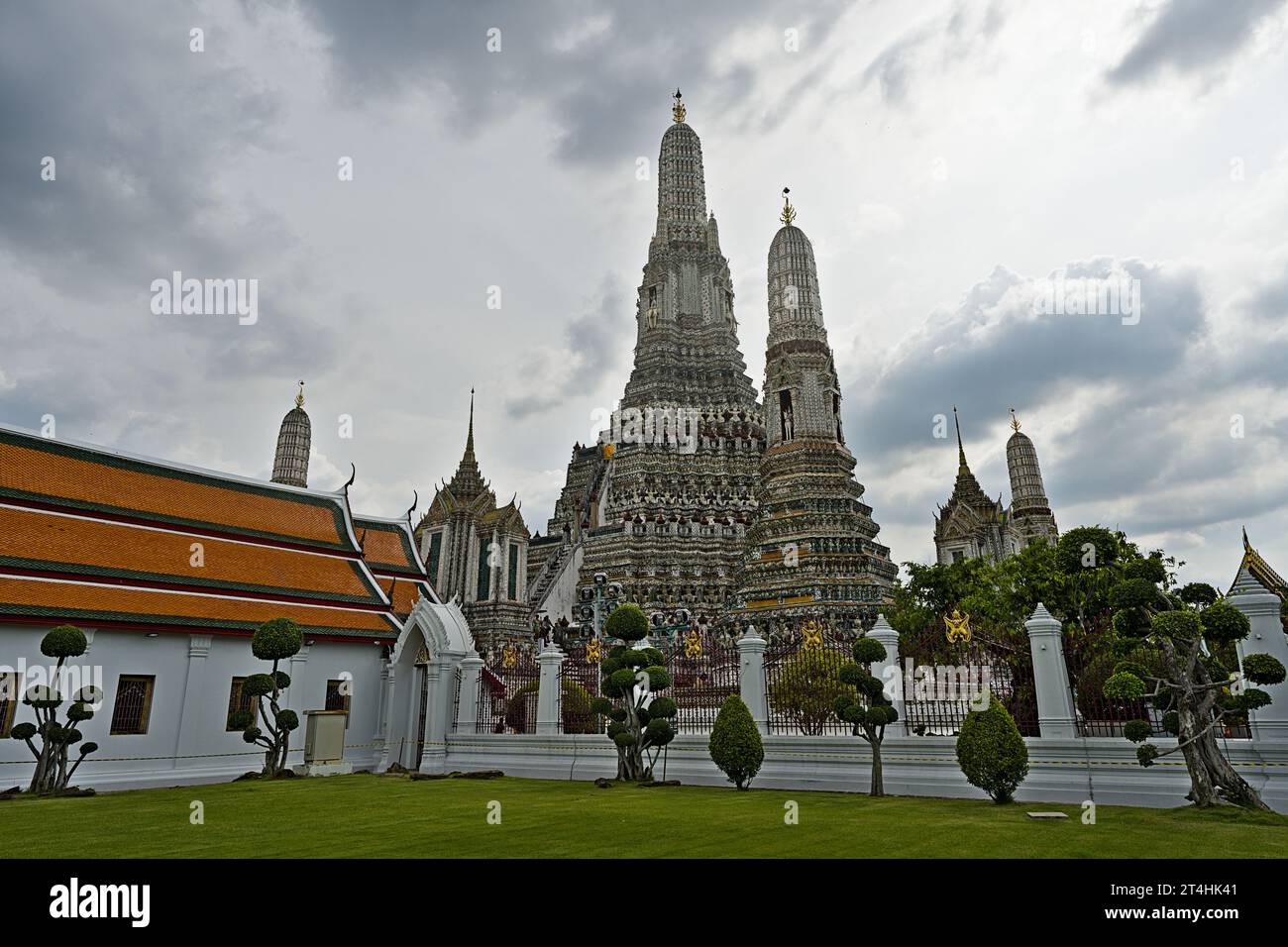 Wat Arun Thailand temple complex Stock Photo - Alamy