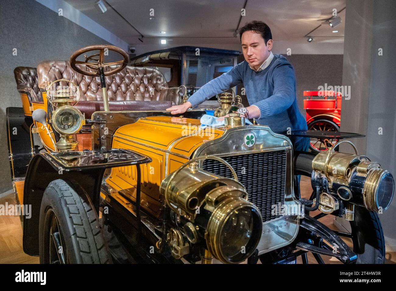 Richard brasier hi-res stock photography and images - Alamy