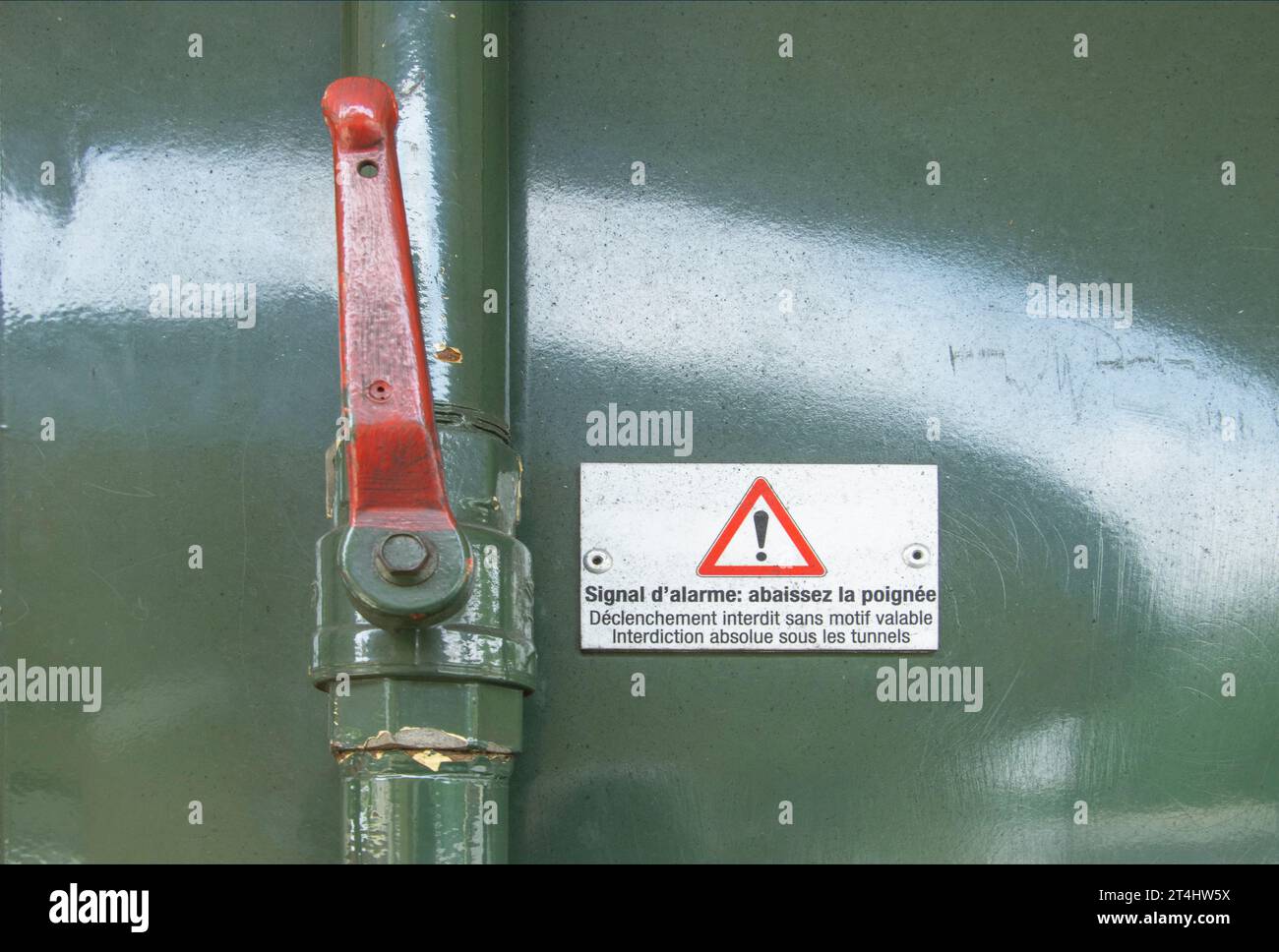 Alarm handle on steam train, Lou Mastrou, train à vapeur du Vivarais ...