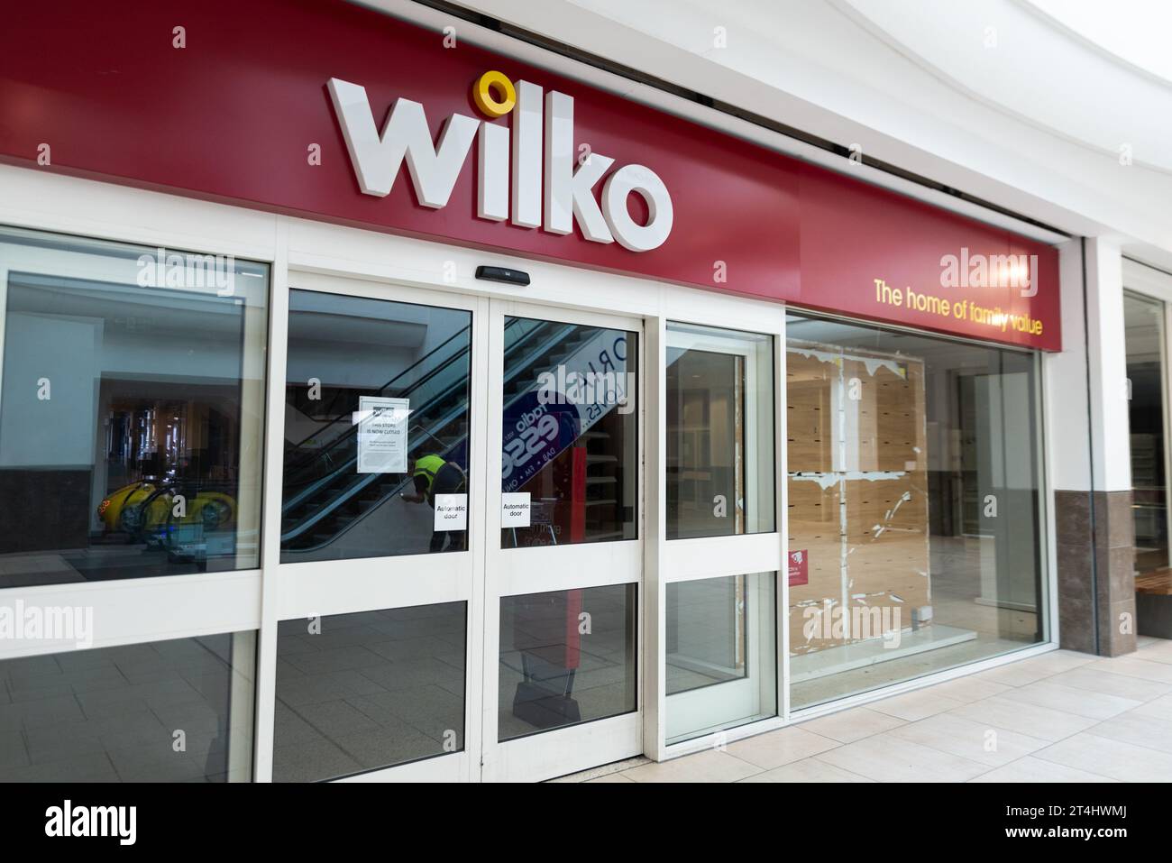 Permanently closed Wilko store in the Victoria shopping centre in ...