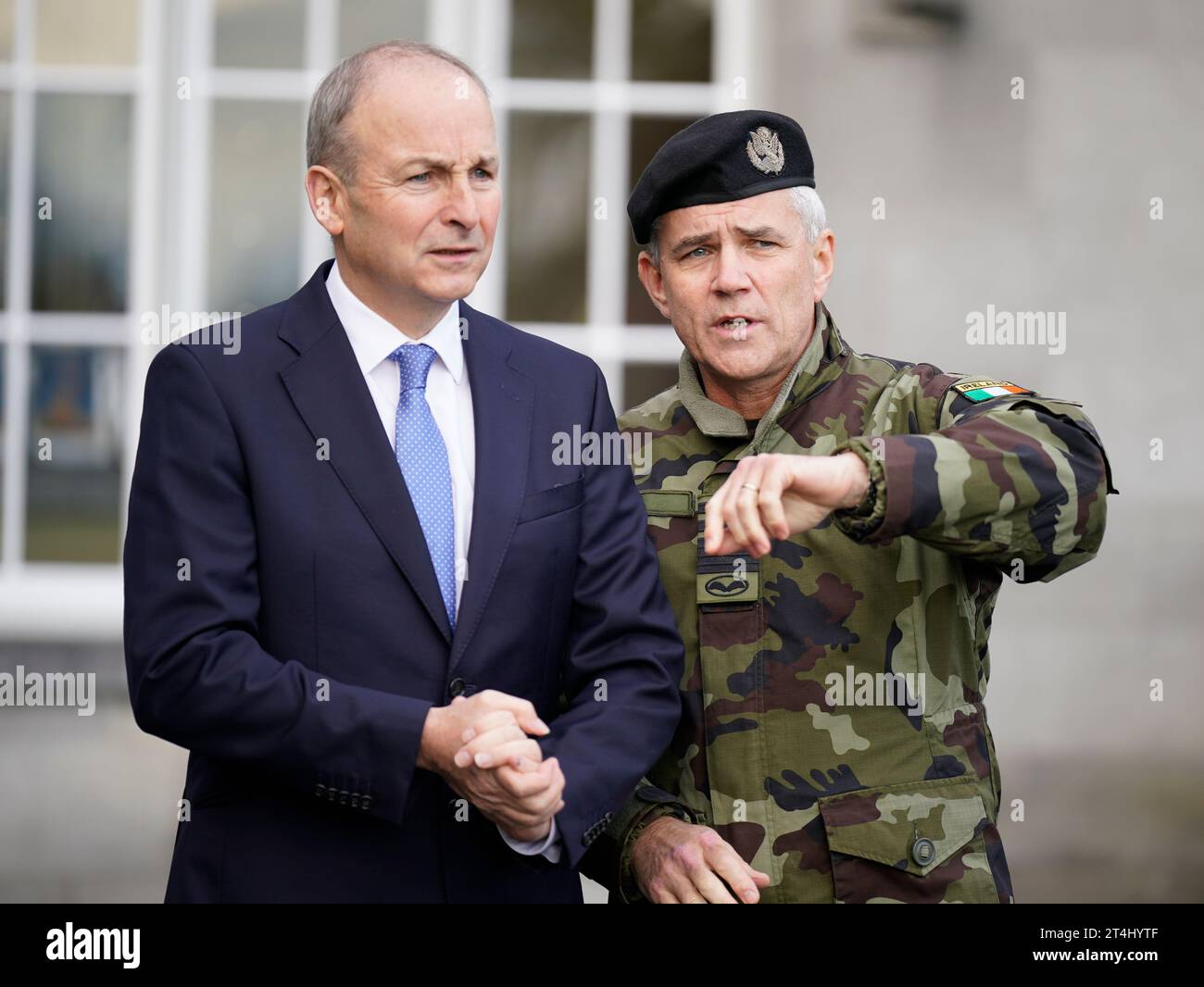 Minister for Defence Micheal Martin and Chief of Staff of the Irish ...