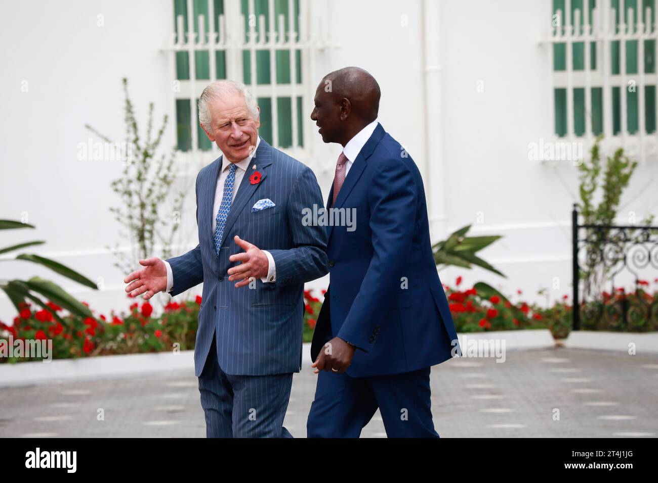 Nairobi, Kenya. 31st Oct, 2023. Kenya's president William Ruto (R) receives Britain's King ...