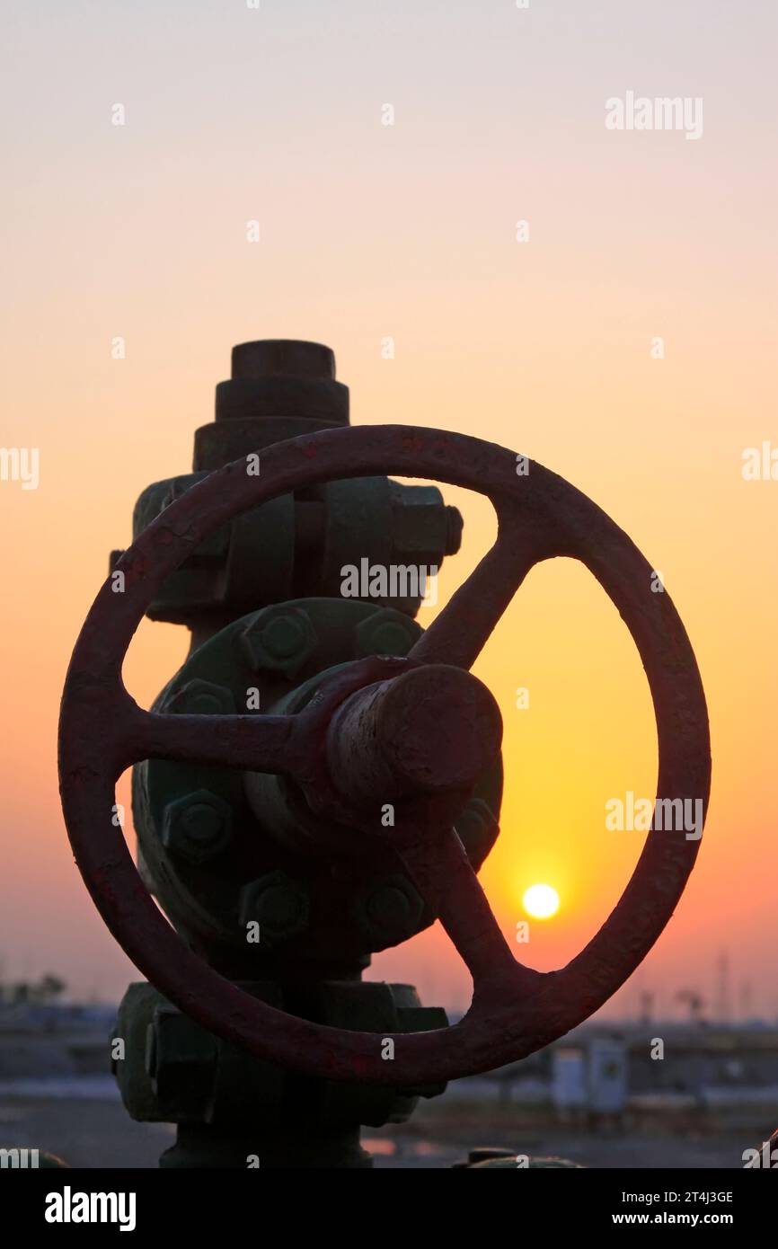 Oilfield scenery hi-res stock photography and images - Alamy