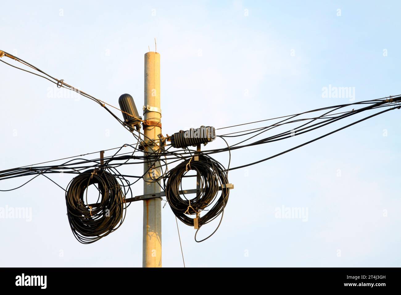 Messy wires, closeup of photo Stock Photo - Alamy