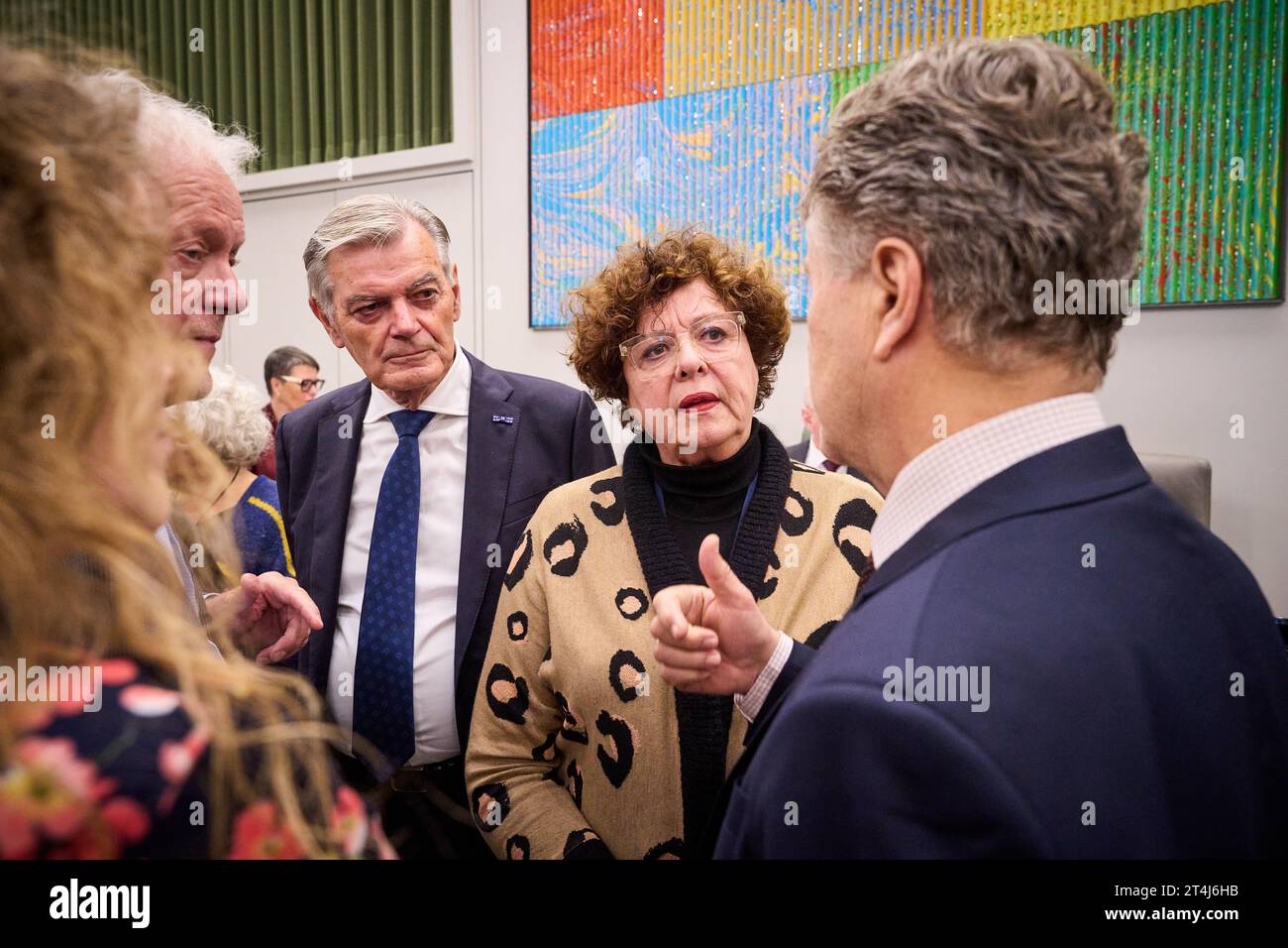 Controversieelverklaring hi-res stock photography and images - Alamy