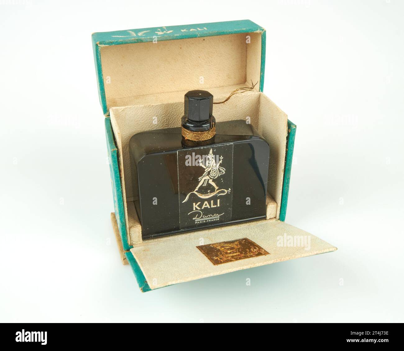 Vintage 1950s -60s Dana 'Kali' boxed perfume bottle Stock Photo - Alamy