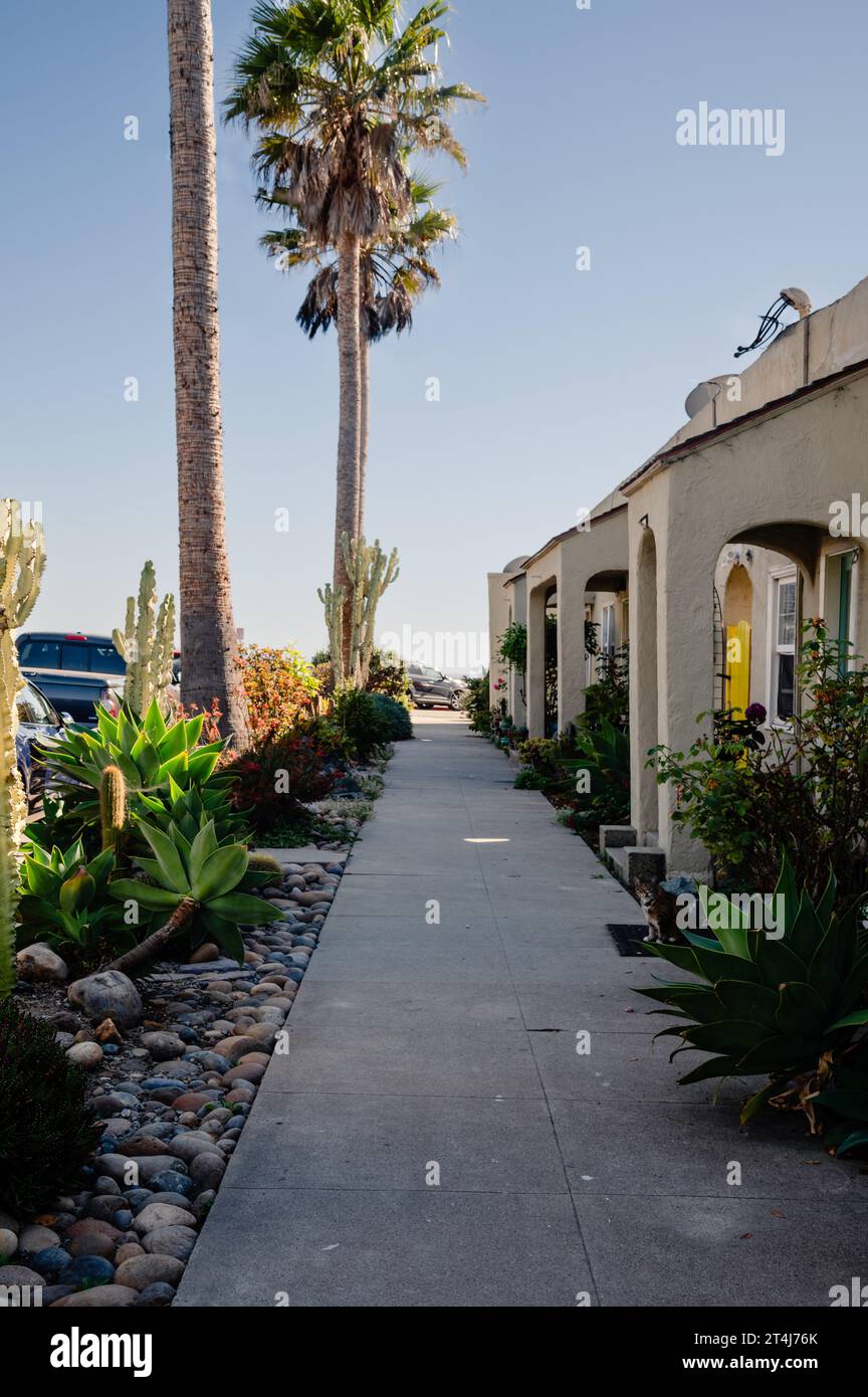 Neighborhood santa cruz hi-res stock photography and images - Alamy