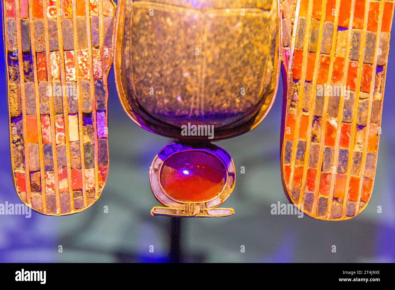 Cairo, Egyptian Museum,, burial of Psusennes, Tanis: Pectoral in the ...