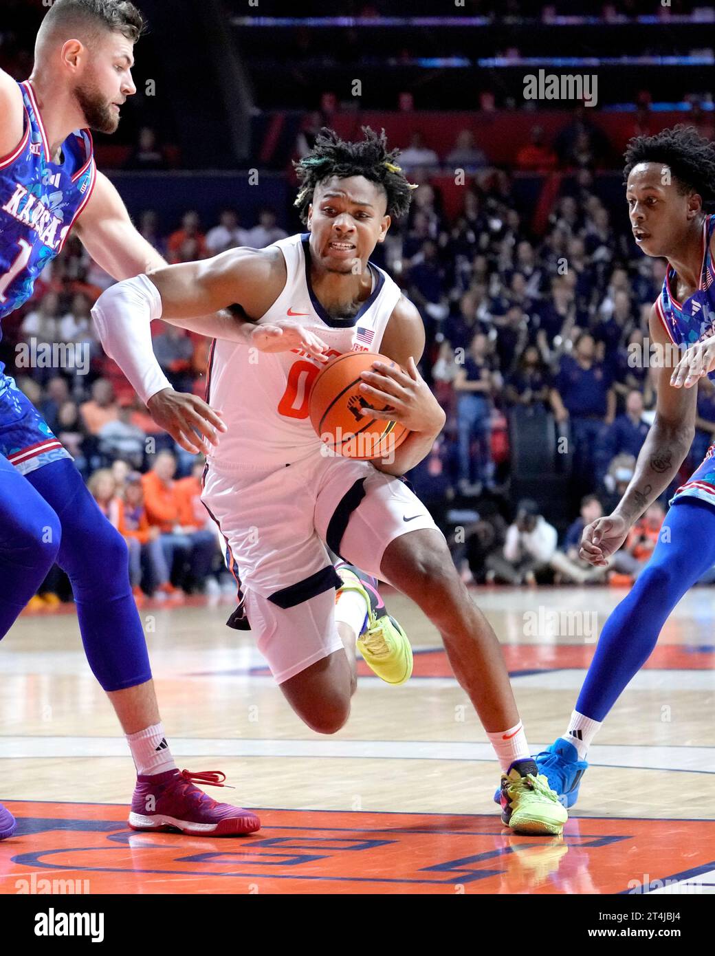 Illinois guard Terrence Shannon Jr. drives to the basket as Kansas ...
