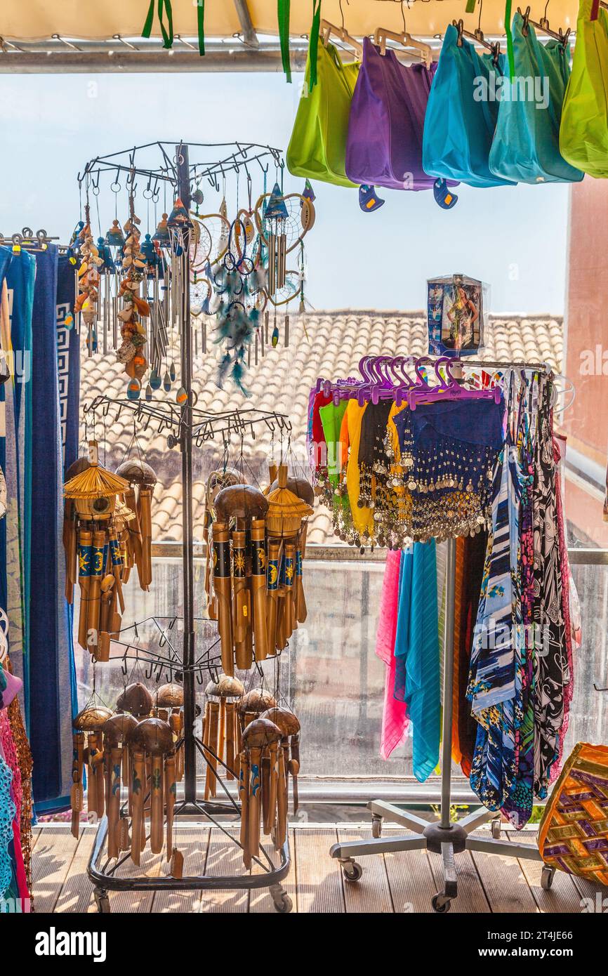 Dream shopping hi-res stock photography and images - Alamy