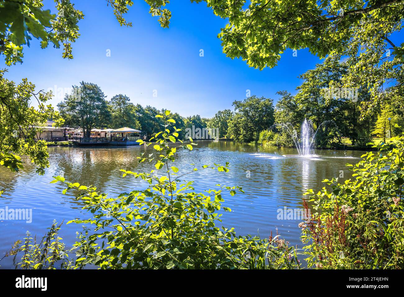 Slottsskogen scenic park and lake in Gothenburg view, Vastra Gotaland ...