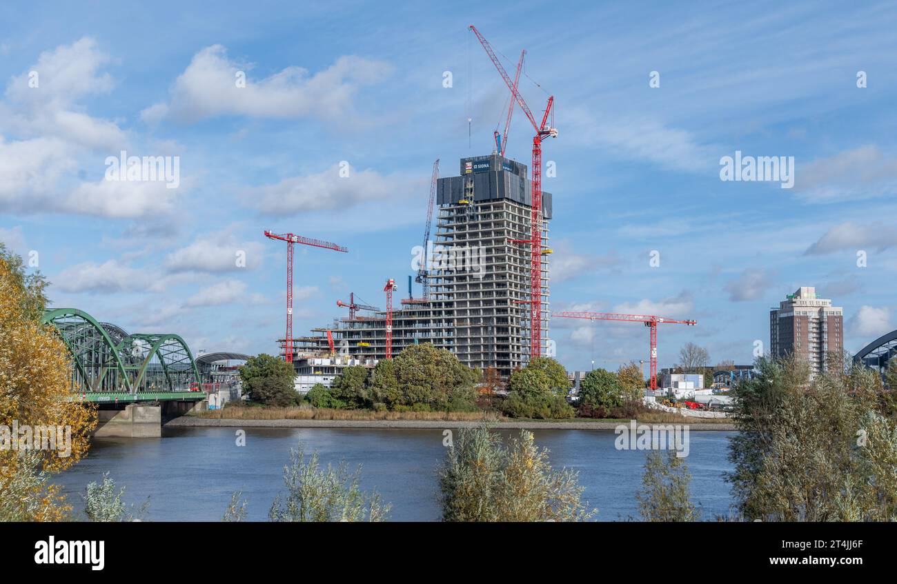 30 October 2023, Hamburg: View of the Elbtower construction site at the ...