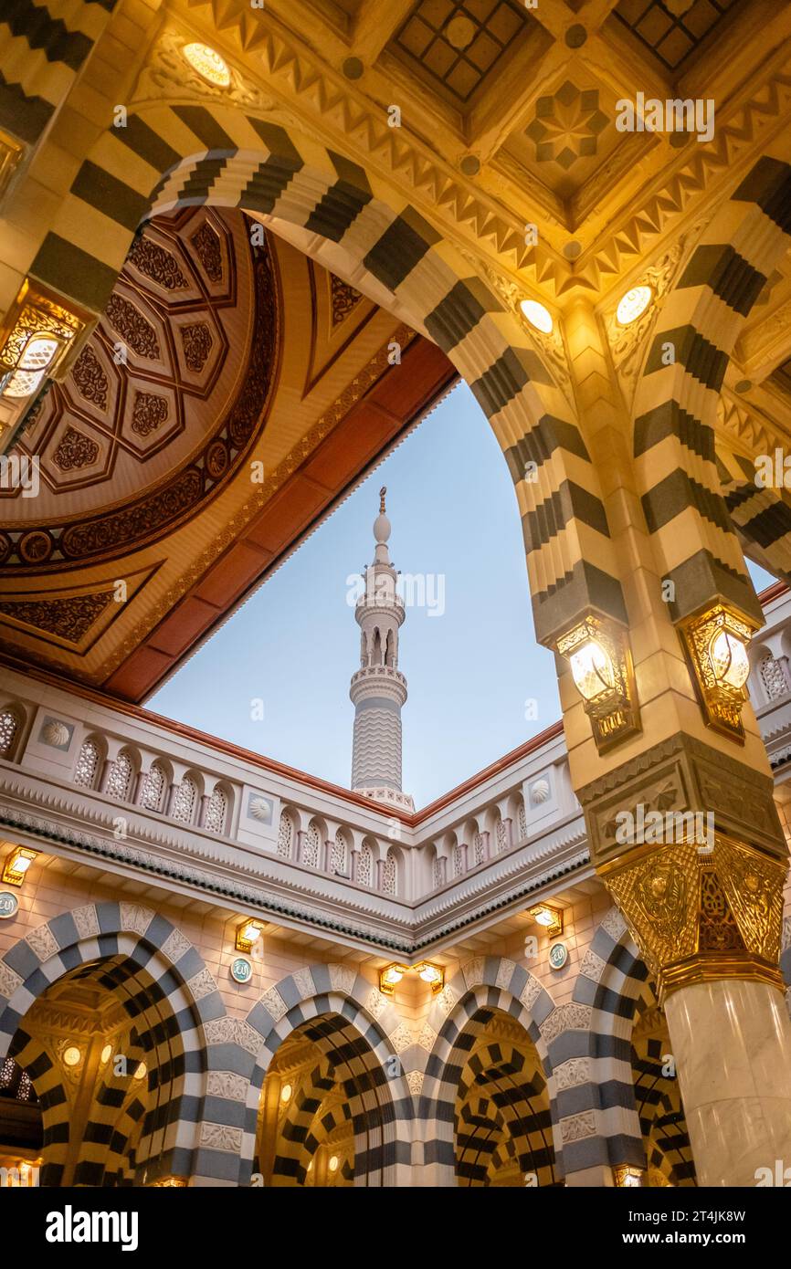 Al Masjid an Nabawi, Madinah, Saudi Arabia Stock Photo - Alamy