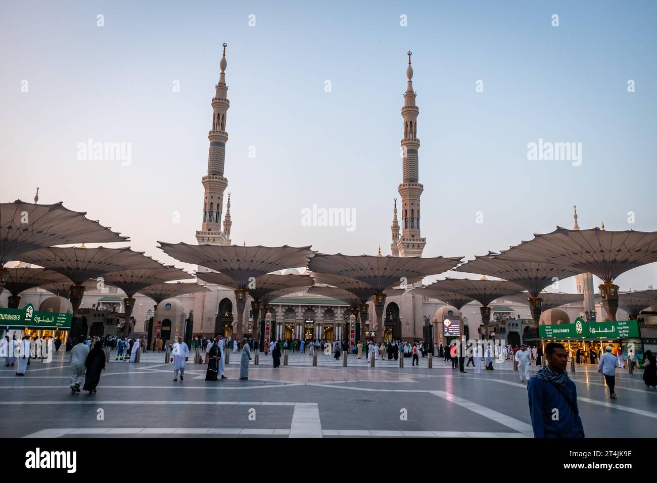 Masjid an Nabawi, Madinah, Saudi Arabia Stock Photo - Alamy
