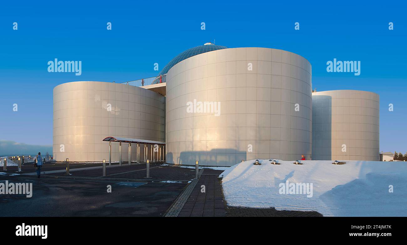 Perlan Museum in Reykjavik, Iceland Stock Photo - Alamy