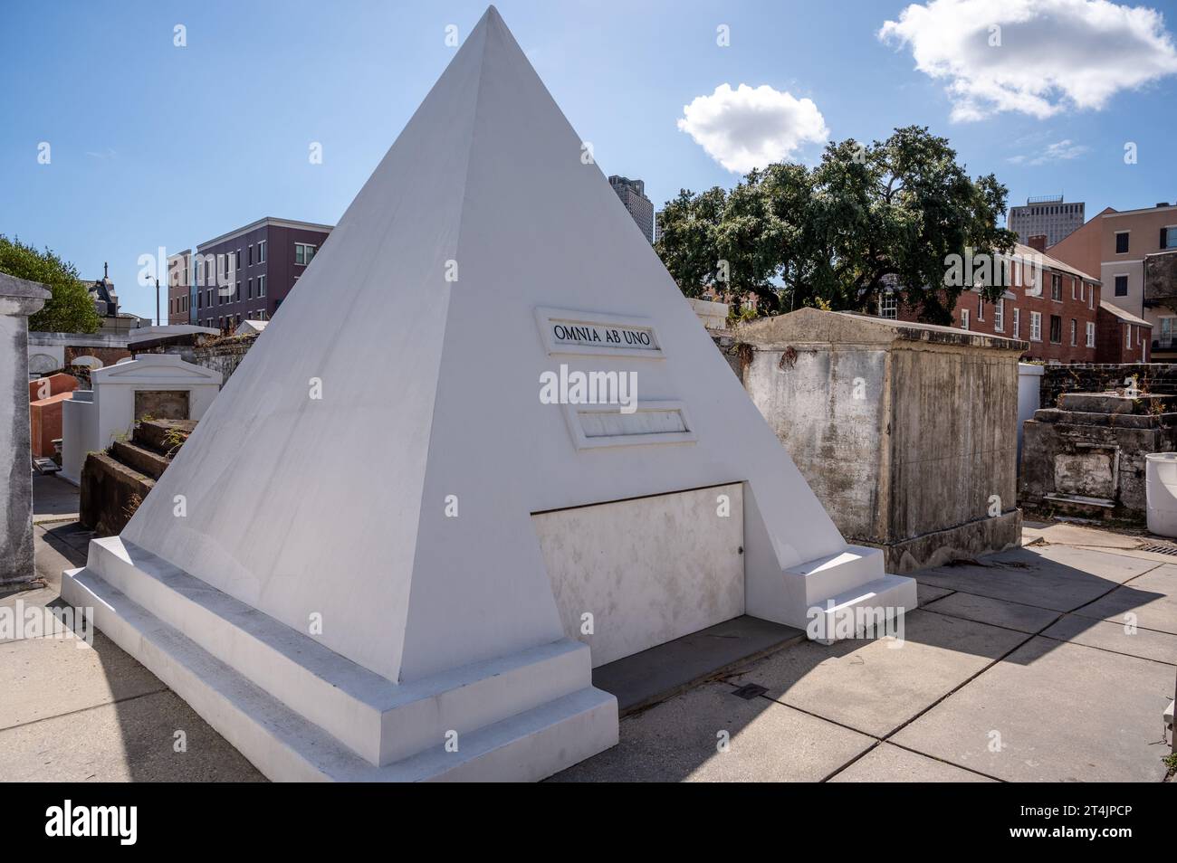 Nine-foot-tall pyramid tomb of actor Nicolas Cage in St. Louis Cemetery ...