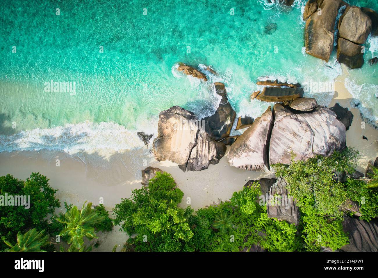 Drone of baie lazare beach, huge granite stones, white sandy beach ...