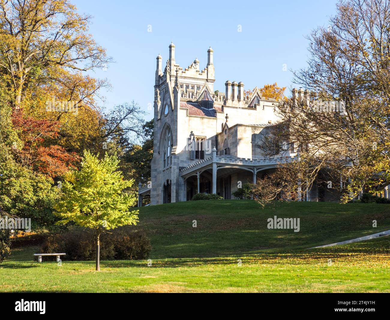 The Lyndhurst Mansion Estate in the Fall Stock Photo - Alamy