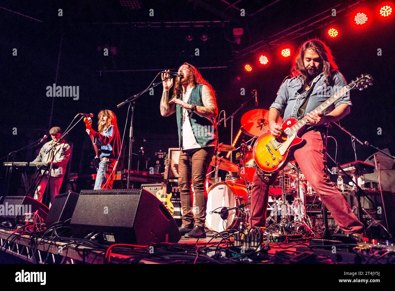 The Commoners on stage at Cambridge Junction Stock Photo - Alamy