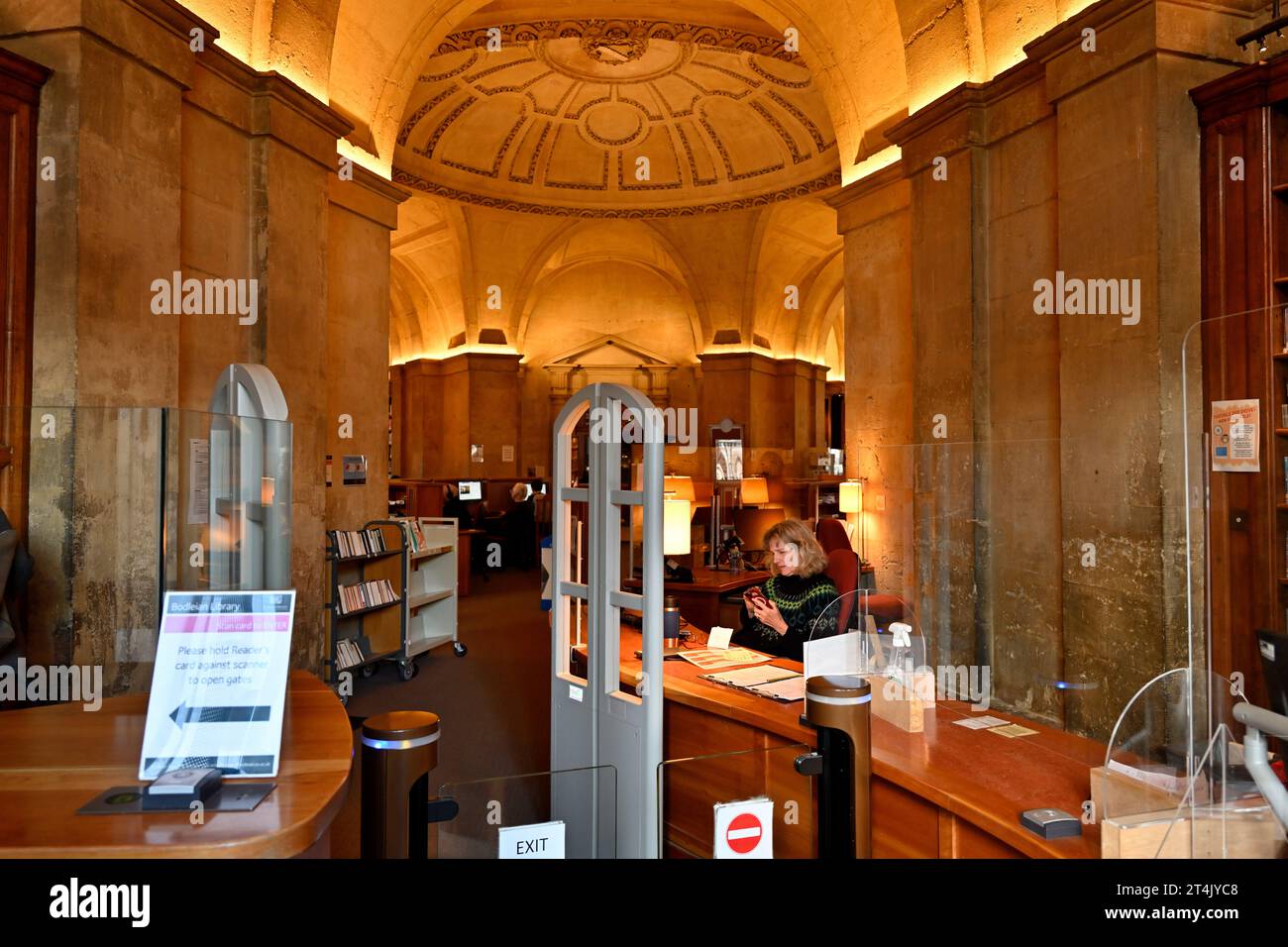 Bodleian library books hi-res stock photography and images - Alamy