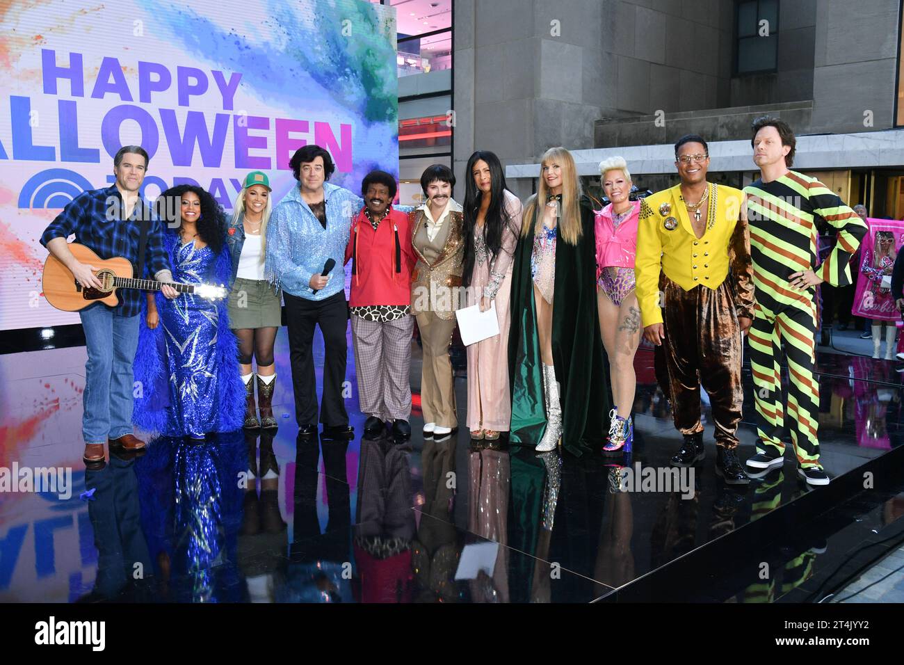 Peter Alexander, Sheinelle Jones, Laura Jarrett, Carson Daly, Al Roker ...