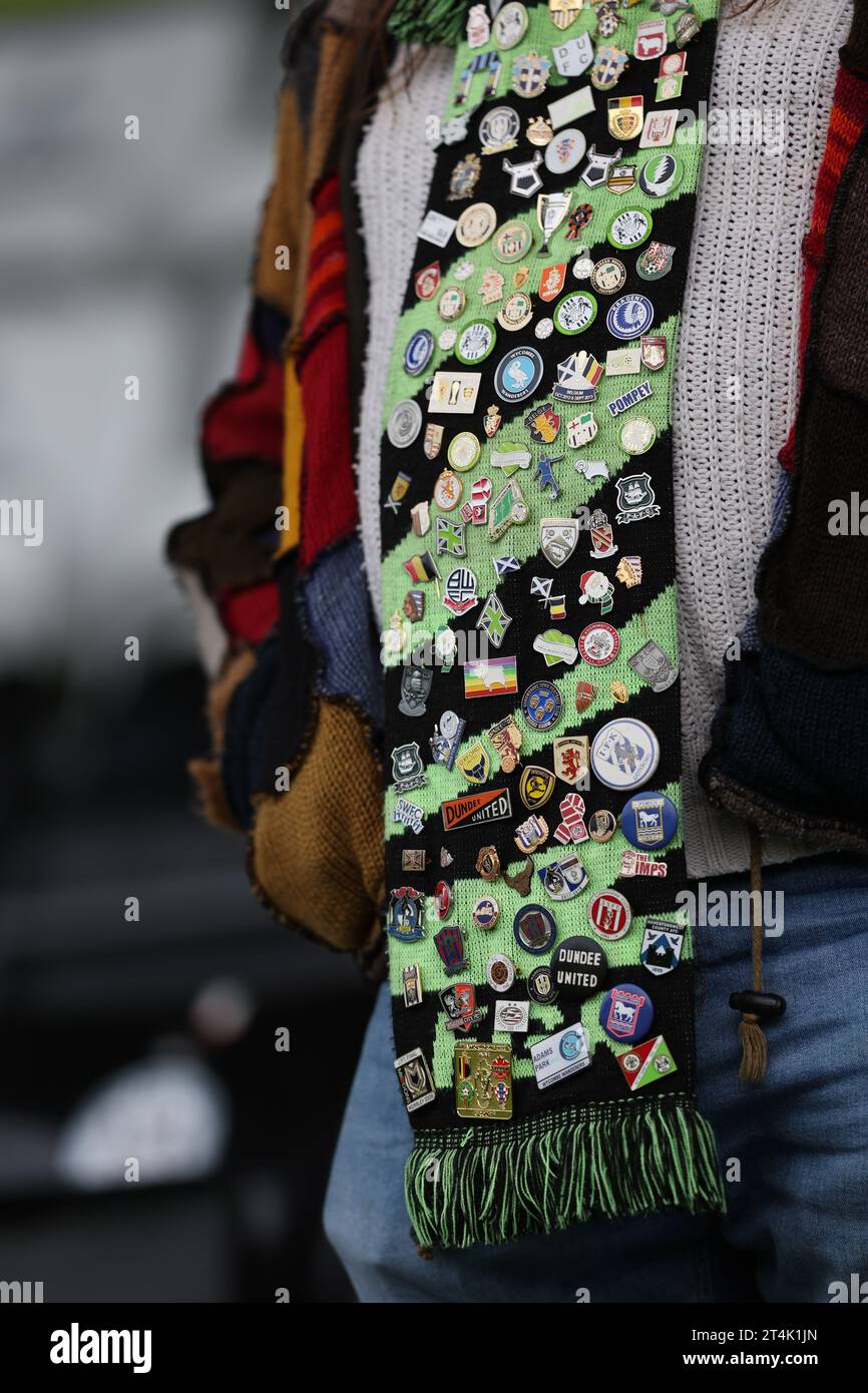 Football club badges hi-res stock photography and images - Alamy