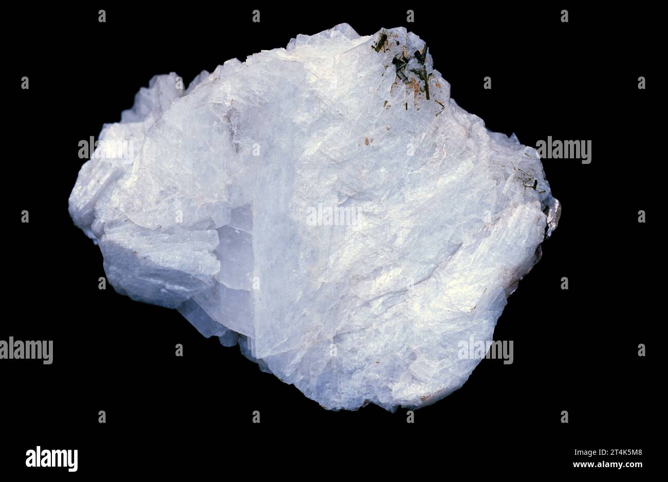 Albite is a silicate mineral (tectosilicate) from de plagioclase group ...