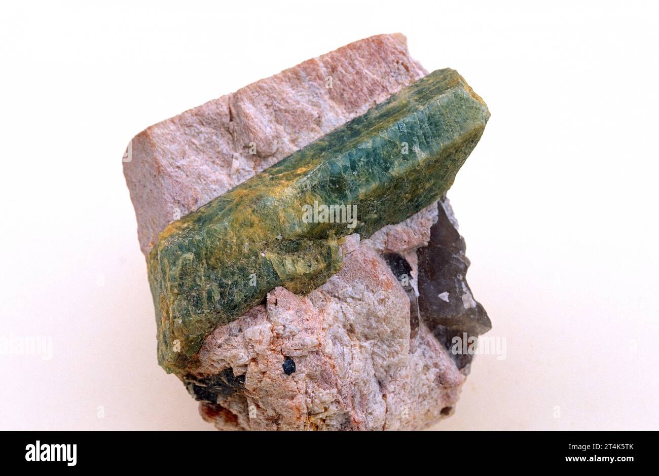 Variety of the silicate mineral beryl hi-res stock photography and ...
