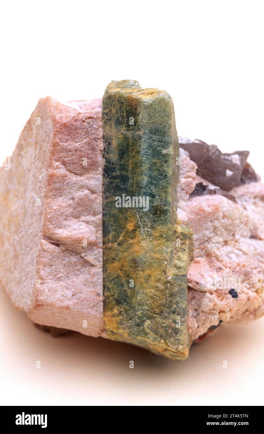 Variety of the silicate mineral beryl hi-res stock photography and ...