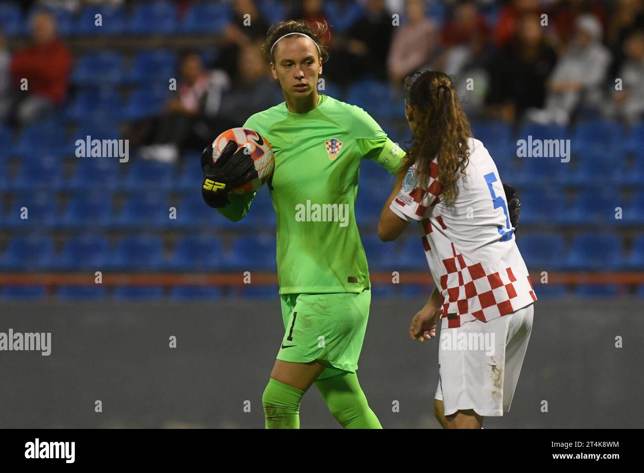 Sibenik, Croatia. 31st Oct, 2023. Golakeeper of Croatia Doris Bacic and ...