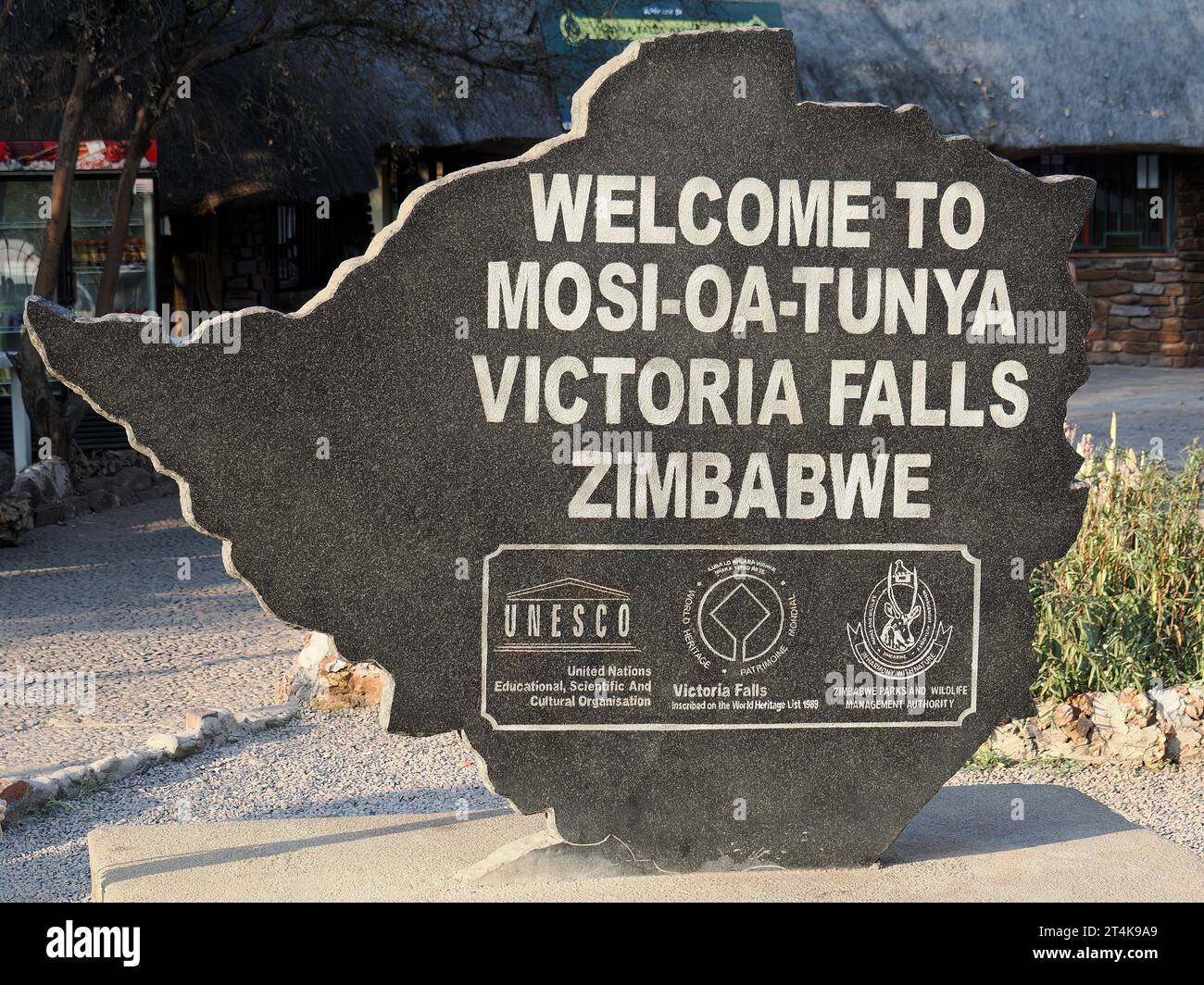 welcome sign, Victoria Falls, Mosi-oa-Tunya (Thundering Smoke), Zambezi ...