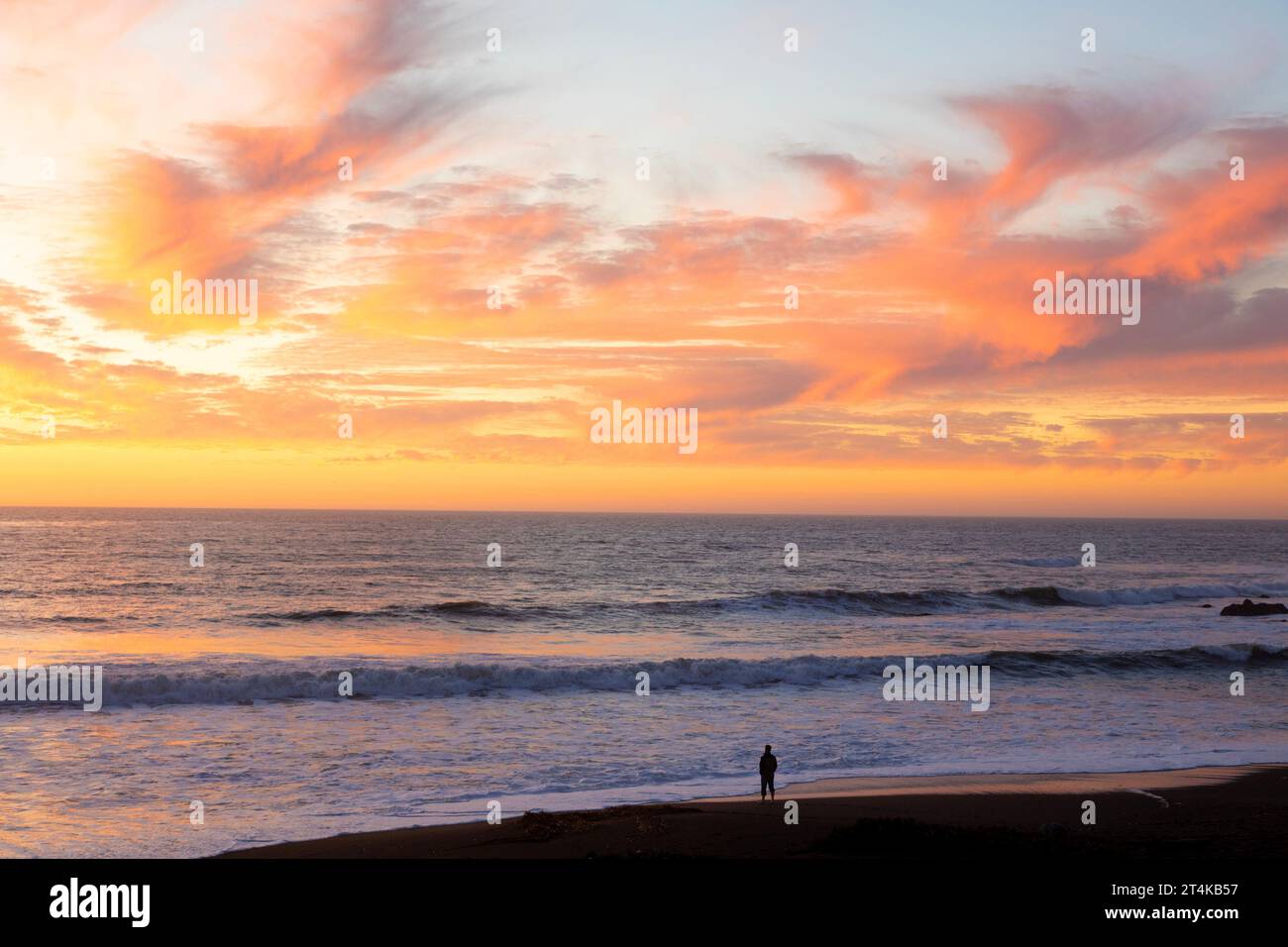 Sunset Moonstone Beach Cambria California Stock Photo - Alamy