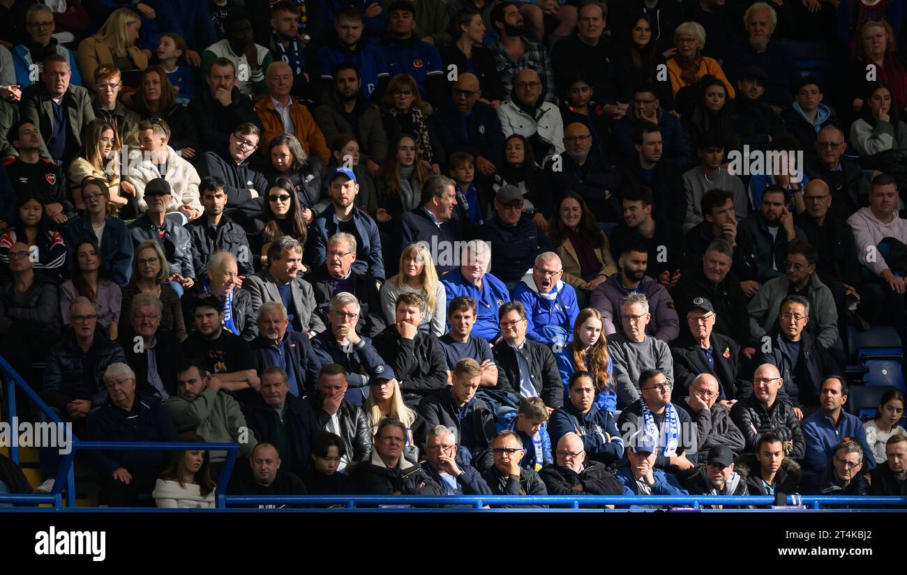 Brentford fans stamford bridge hi-res stock photography and images - Alamy