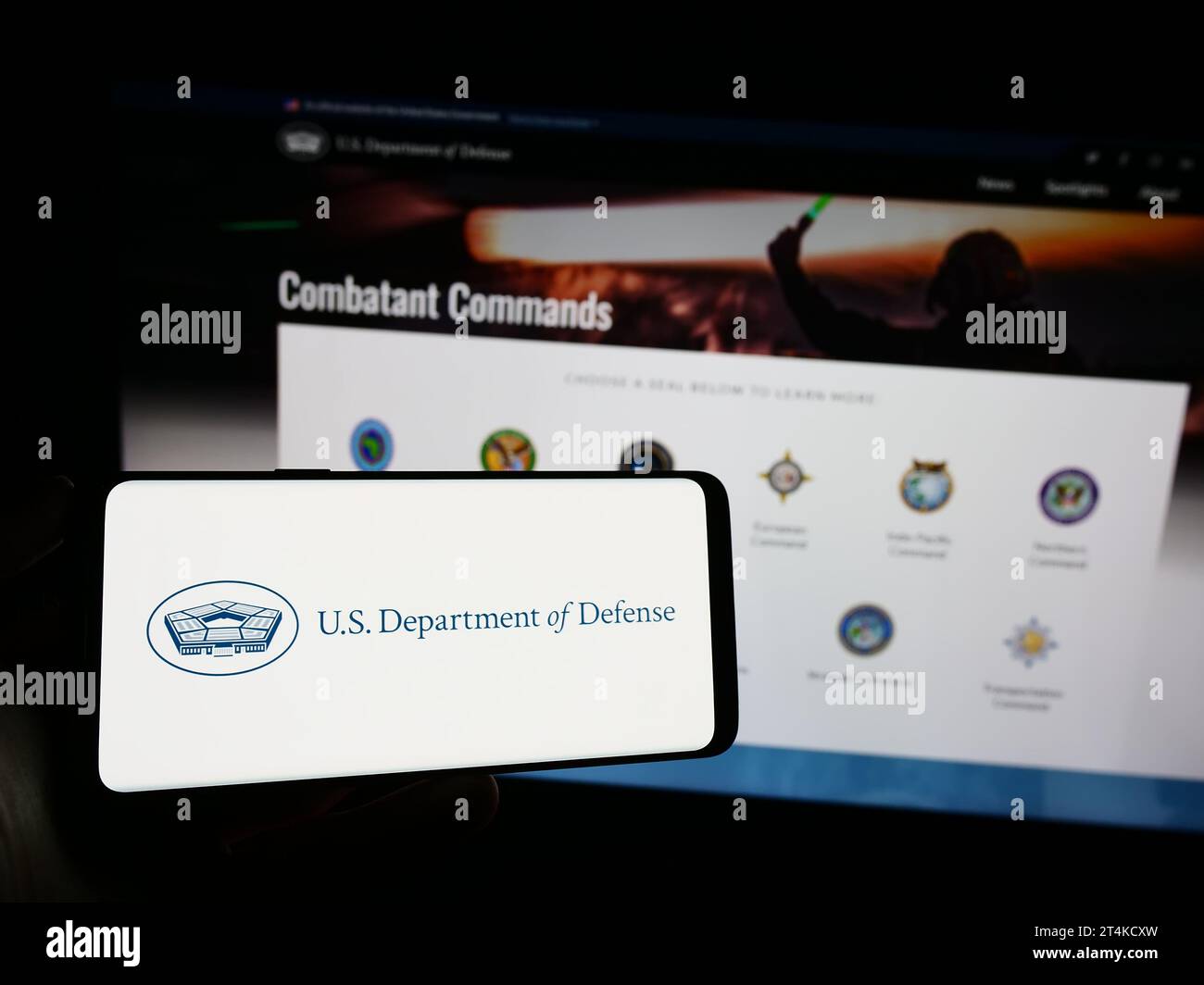 Pentagon logo hi-res stock photography and images - Alamy